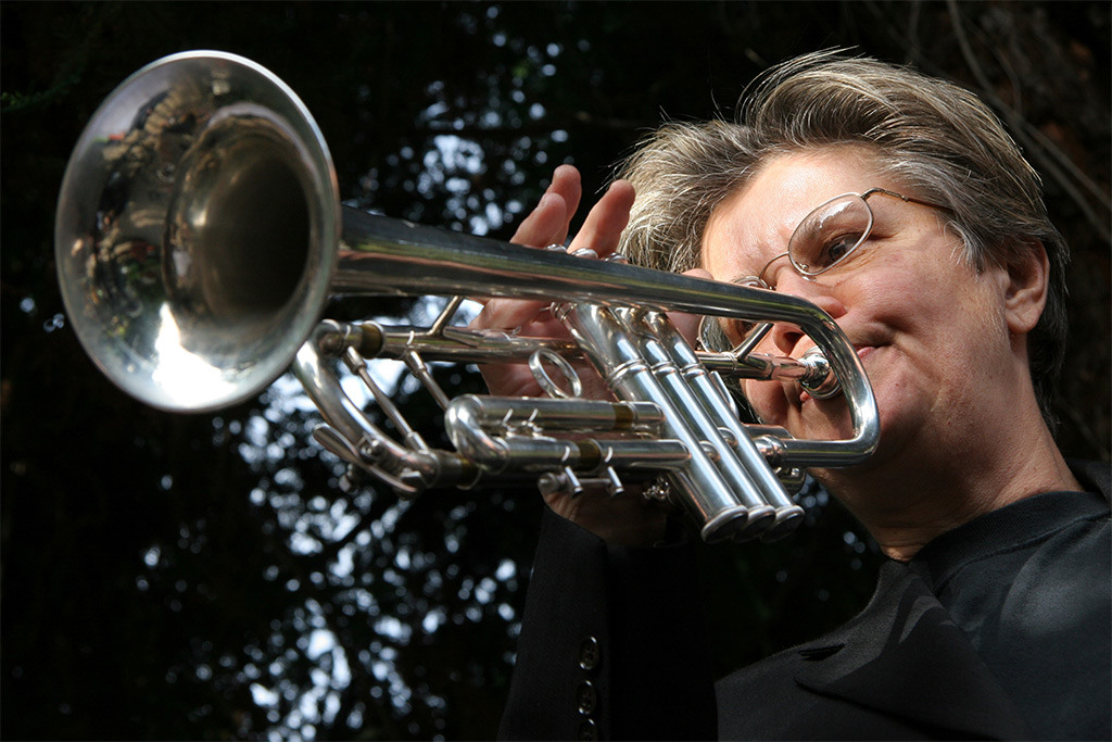 Because of a Song - A Feminist and Lesbian Music Archive