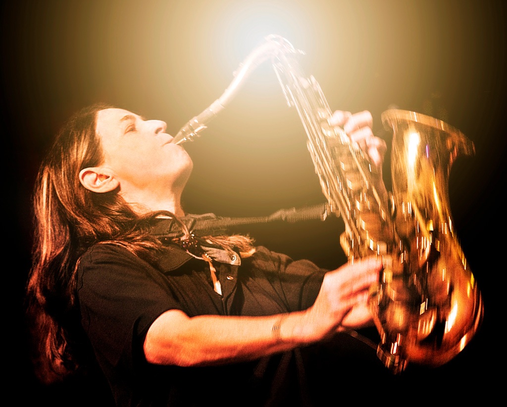 Because of a Song - A Feminist and Lesbian Music Archive