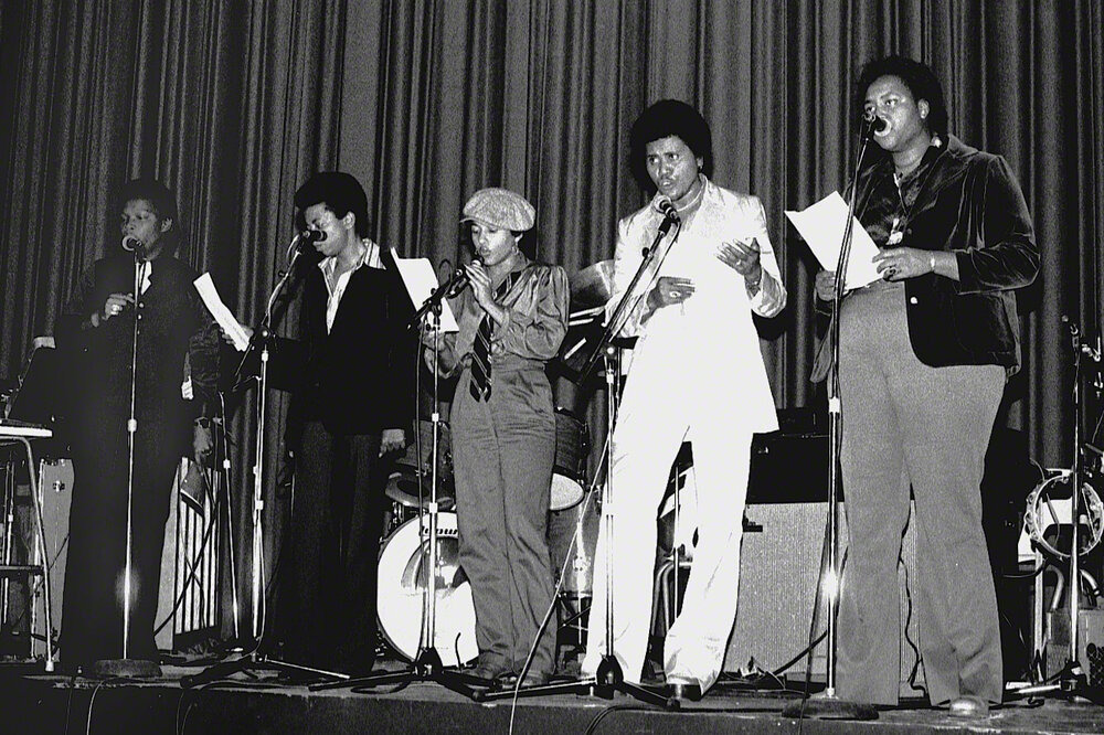 Because of a Song - A Feminist and Lesbian Music Archive